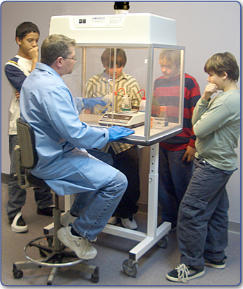 Demonstration Hoods Vented